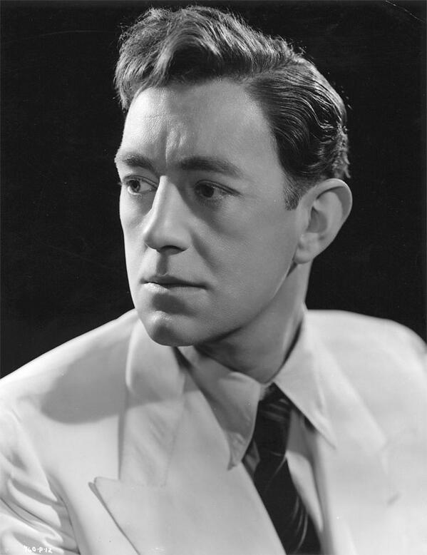 Sir Alec Guinness : Latest News, Breaking News Headlines | Scoopnest