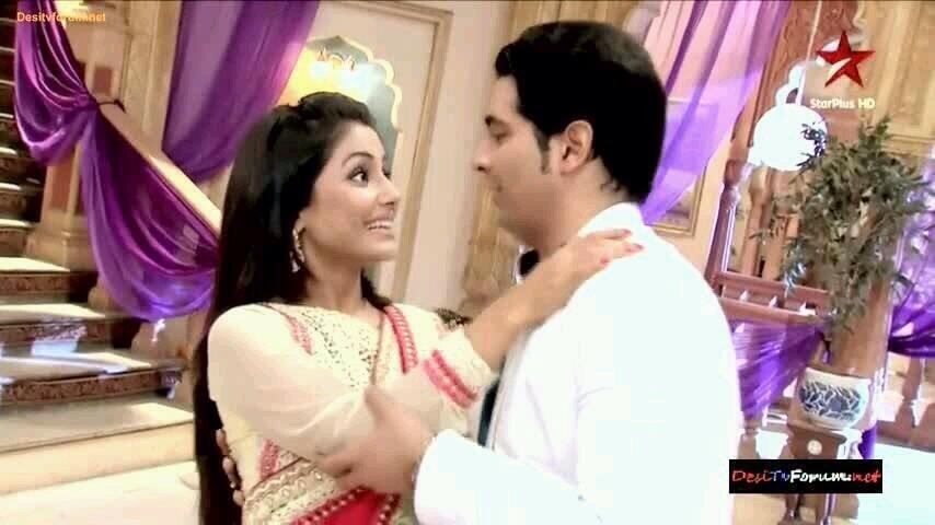 Naitik Akshara Wedding When Kaki Was Mesmerized By Akshara's