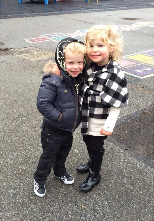 Darius Blog: Ploty: Neil Patrick Harris ponownie pochwalił się swoimi ...