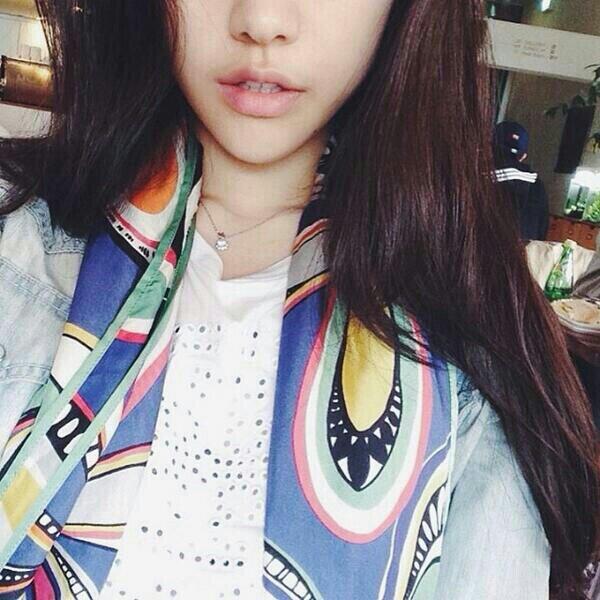 Baek Sumin Black And White