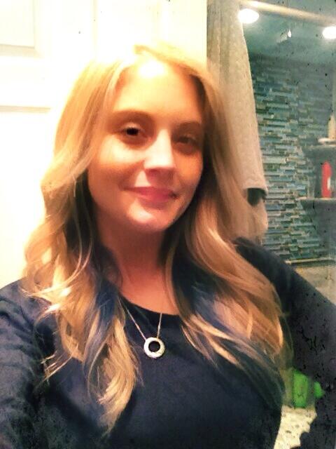 Stephanie Carney's Instagram, Twitter & Facebook on IDCrawl