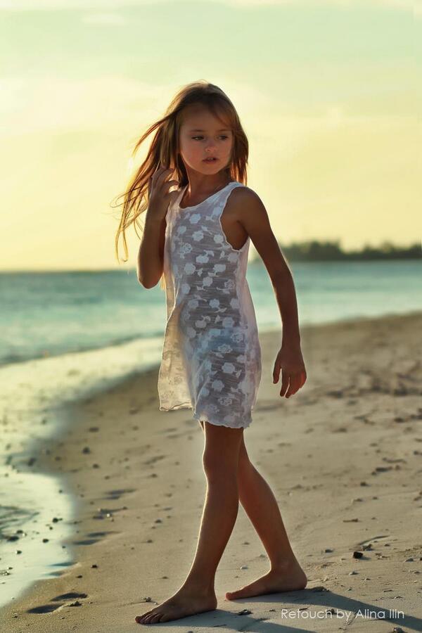 Kristina Pimenova 2014 Elizabeth Hiley Looks 'exactly' Like Supermodel