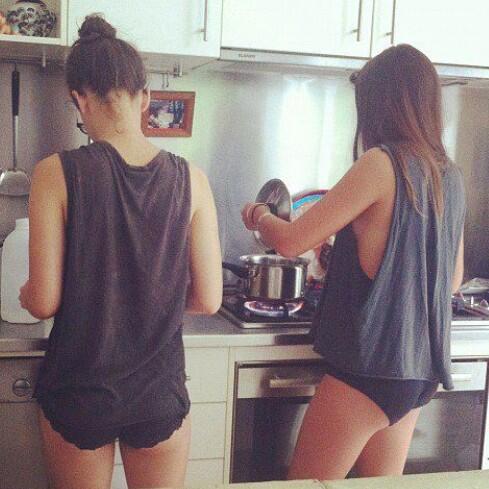 Ceci Leon on Twitter: "Cashual 😀😊 http://t.co/4DADEI8IFJ"