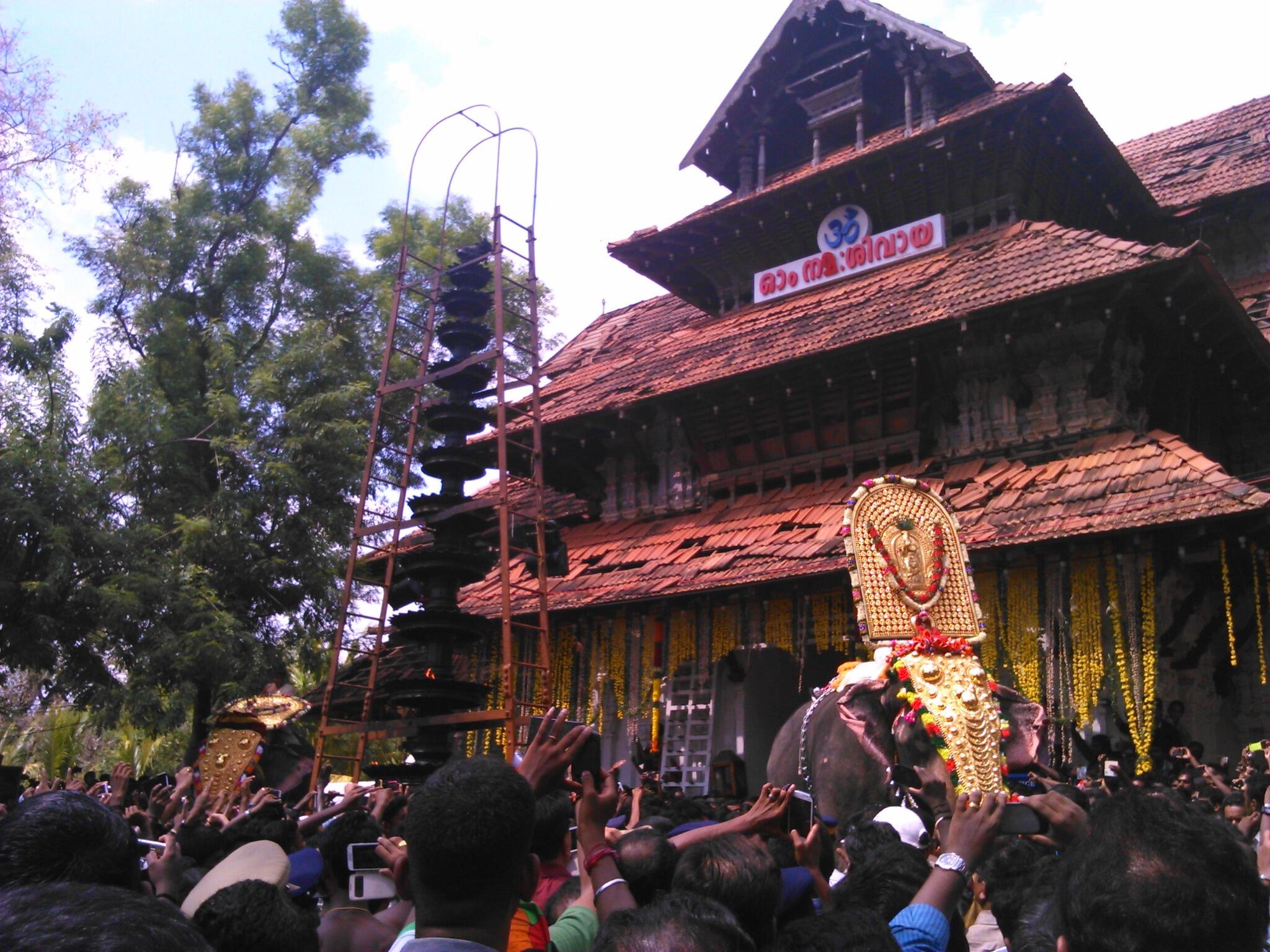 Thiruvambadi Sivasundar Wallpaper