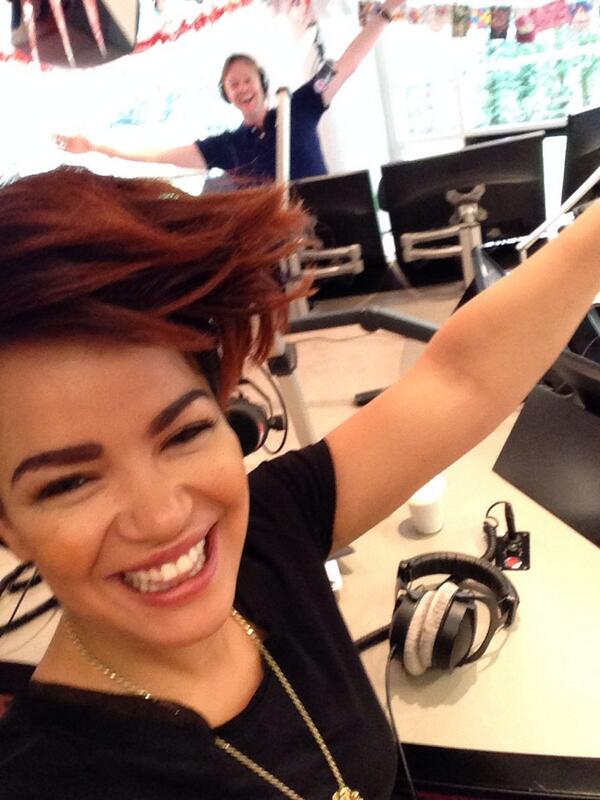 Eva Simons Hairstyle