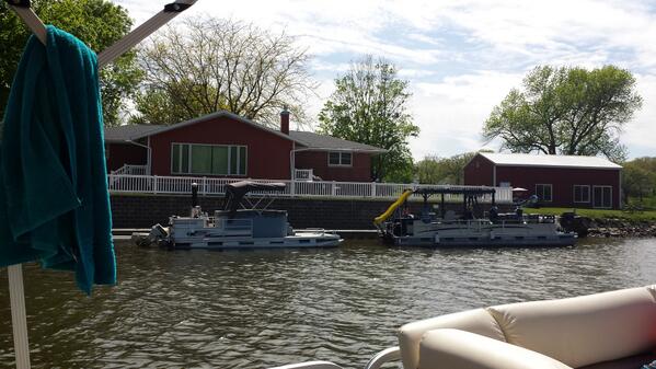 HOT TUB BOATING - Pontoon Boat & Deck Boat Forum