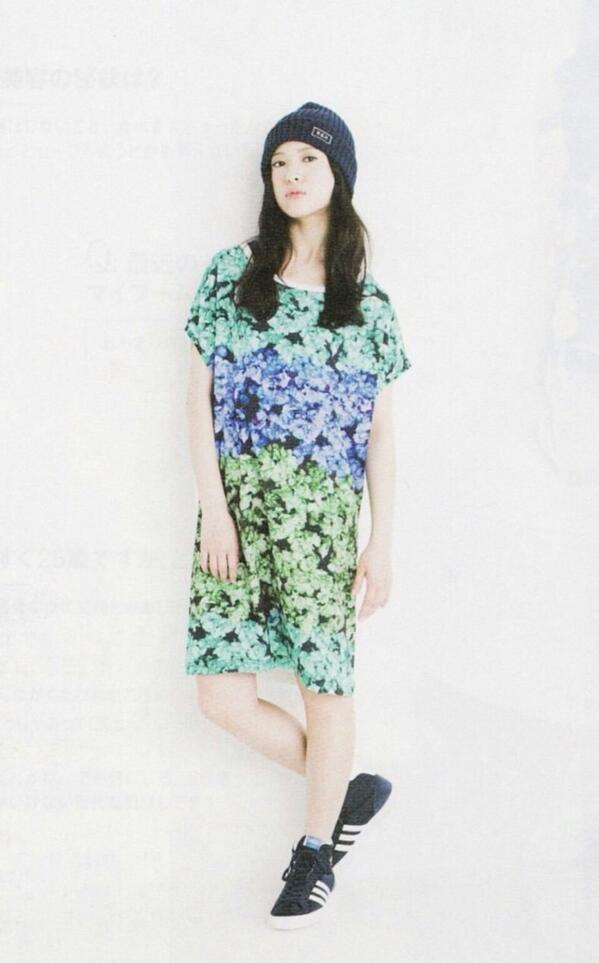 吉高由里子情報×画像bot(@ystk_yrk_bot) - Twilog (ツイログ)