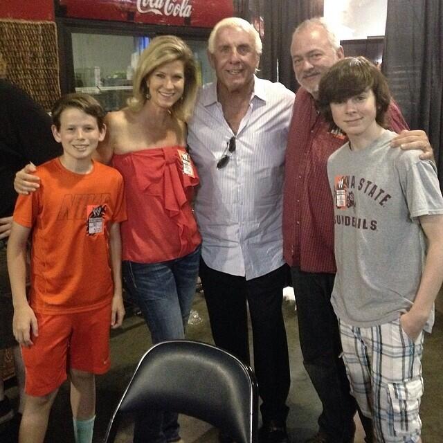 Chandler Riggs Y Su Familia