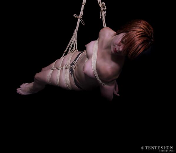 Atocarelcielo Shibari Pin 19360345