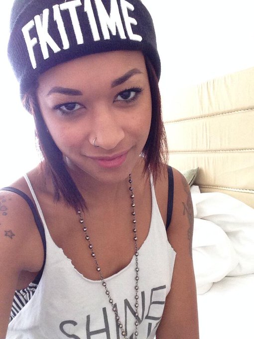 Tw Pornstars Skin Diamond The Most Retweeted Pictures And Videos For