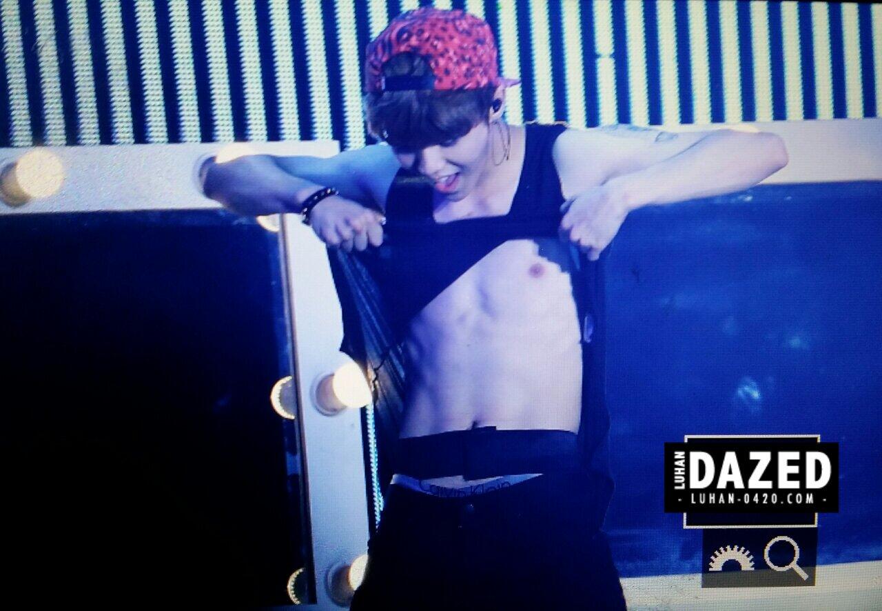 Luhan Abs