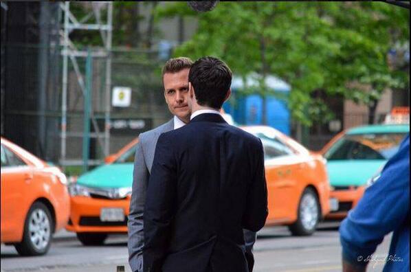 Suits - Logan Sanders/Brendan Hines #1 - Fan Forum