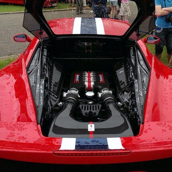 Ferrari 458 Speciale Engine