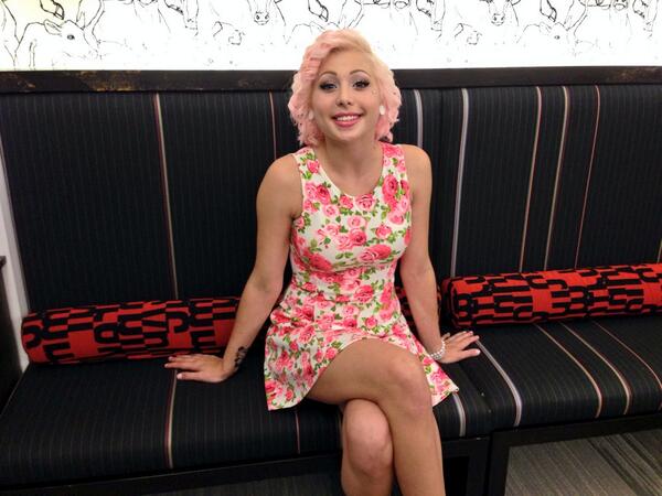 Is Solana's online crush Elijah the real deal or a fake? Tweet your ...