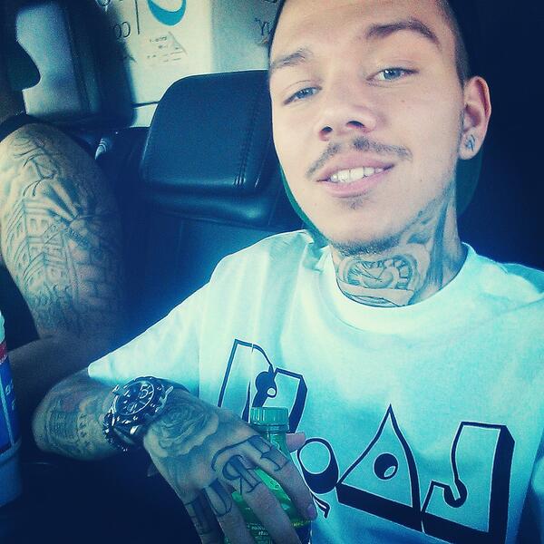 Phora Tattoos Wes_califas Got Her Favorite Artist @phora Signature
