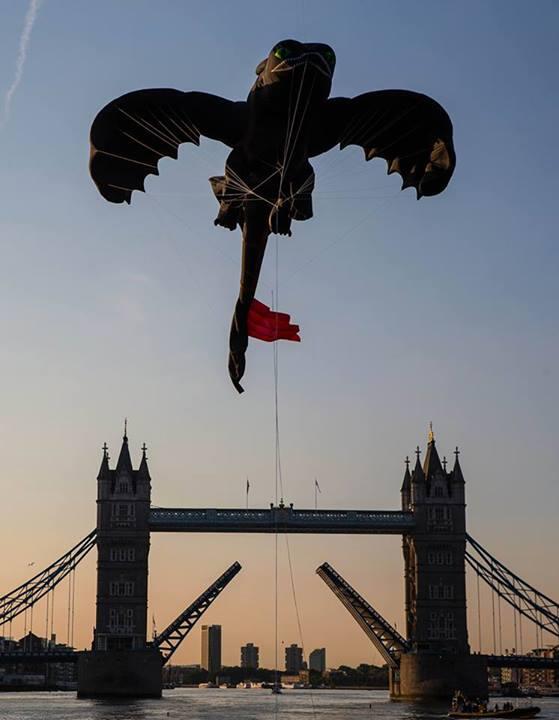 We're loving this giant inflatable Toothless (from How to Train Your ...