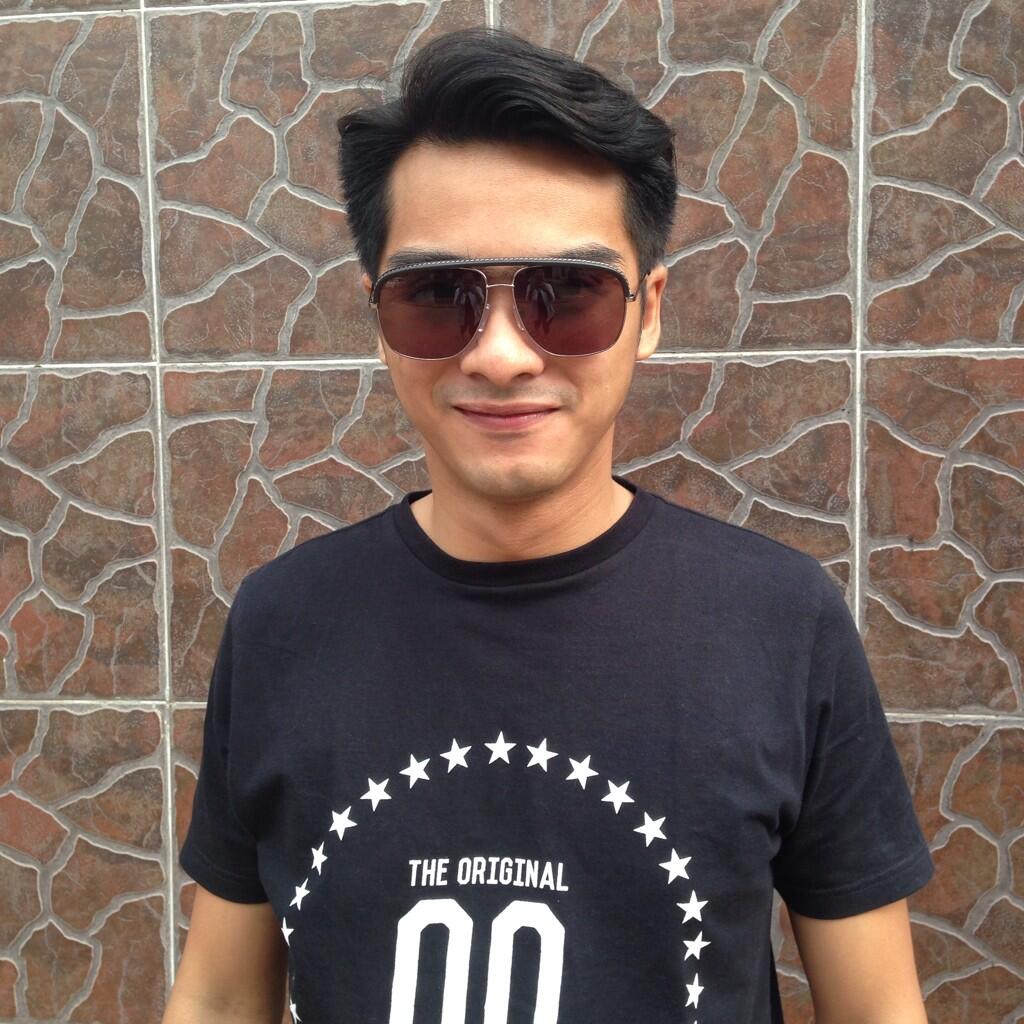 Ganteng Ganteng Serigala Galang