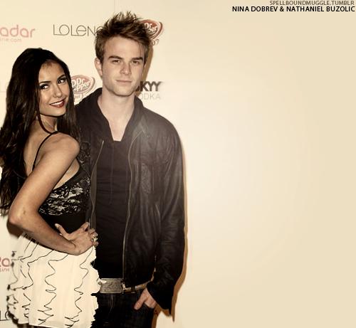 Nathaniel Buzolic Y Novia