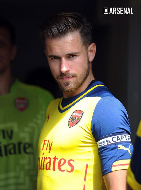 Starting XI v Southampton: Martinez; Jenkinson, Holding, Gabriel, Gibbs; Coquelin, Elneny; Reine ...