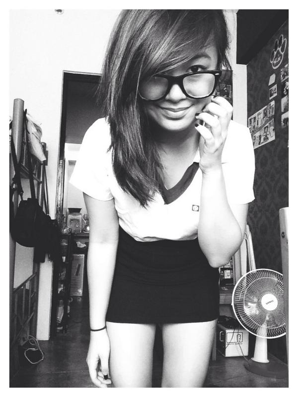 Fake Nerd Girl