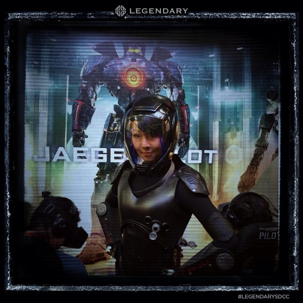 Mako Cosplay Pacific Rim