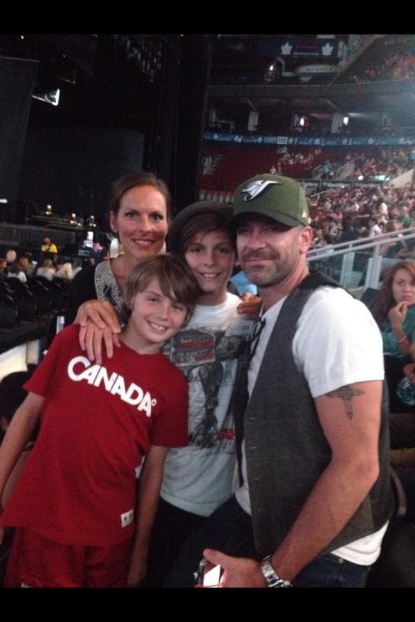 Alan Van Sprang Married