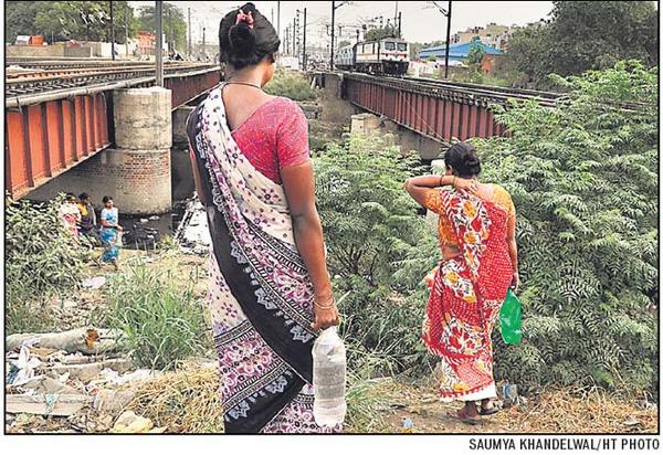 60% of people defecating in the open in world live in India: WHO report ...