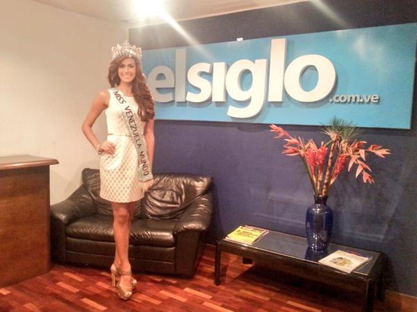 Debora Menicucci Poster Oficial del Miss World Venezuela - Reinas de ...