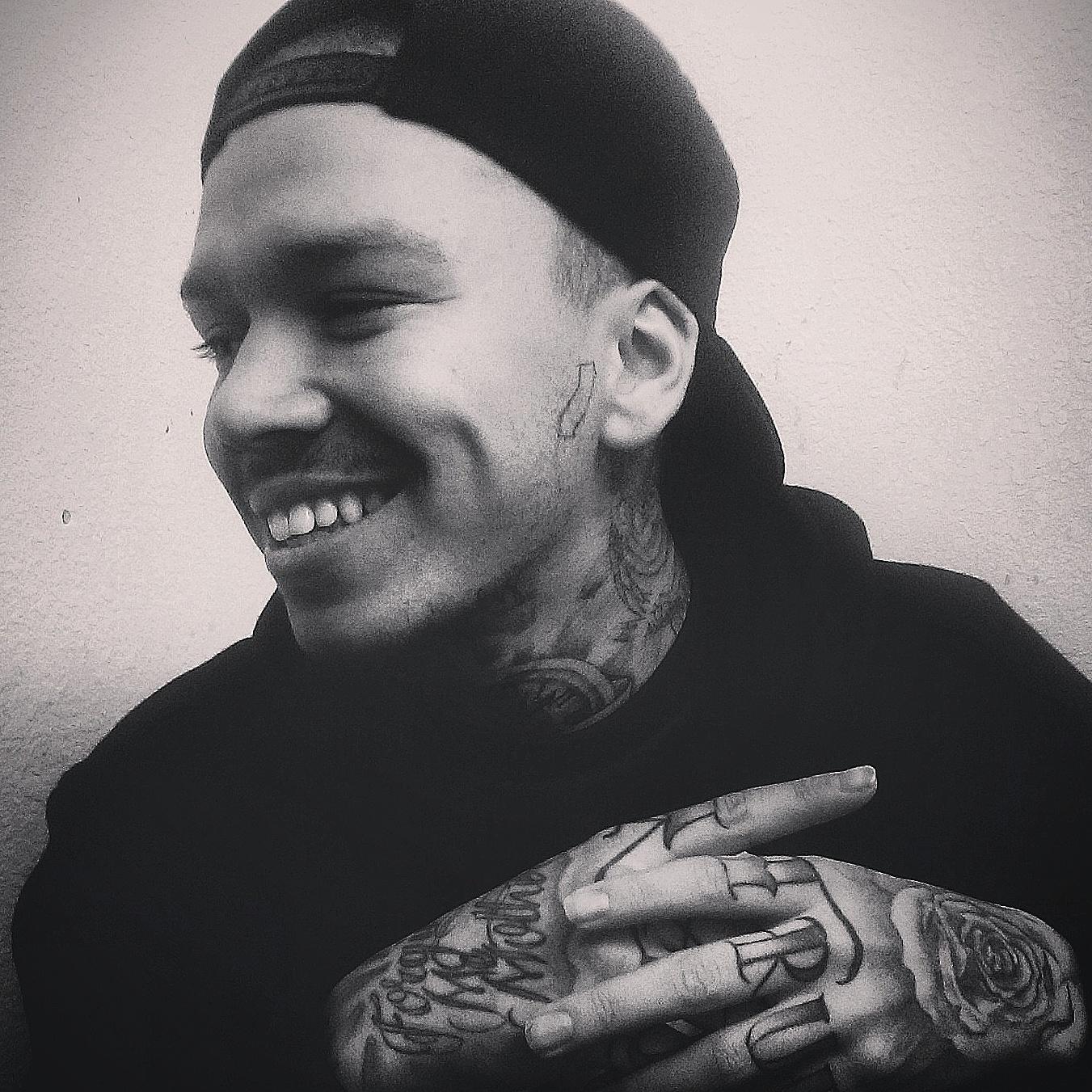 Phora Tattoos Wes_califas Got Her Favorite Artist @phora Signature