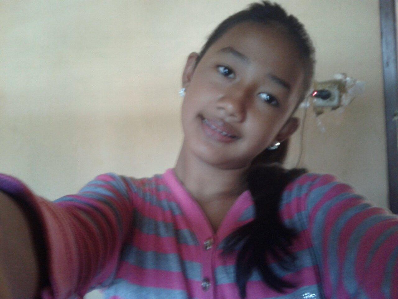 Ira Indra G ( Iin ) on Twitter: "kali ini Rosa adik perempuanku yang super centil haha :-* http ...