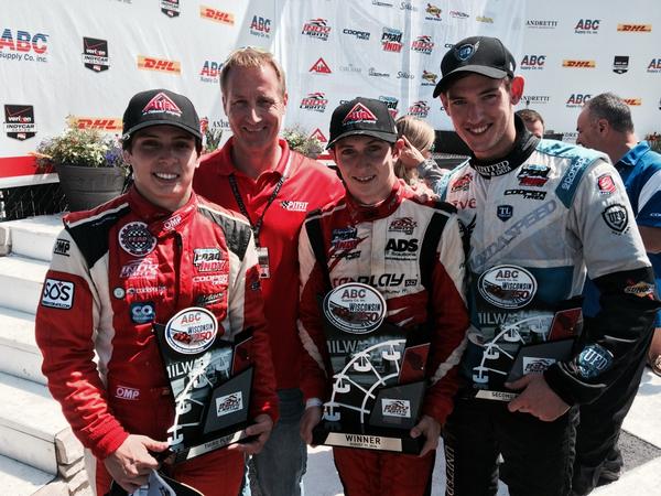 Necesitada victoria para Veach en Milwaukee - IndyCar al Día