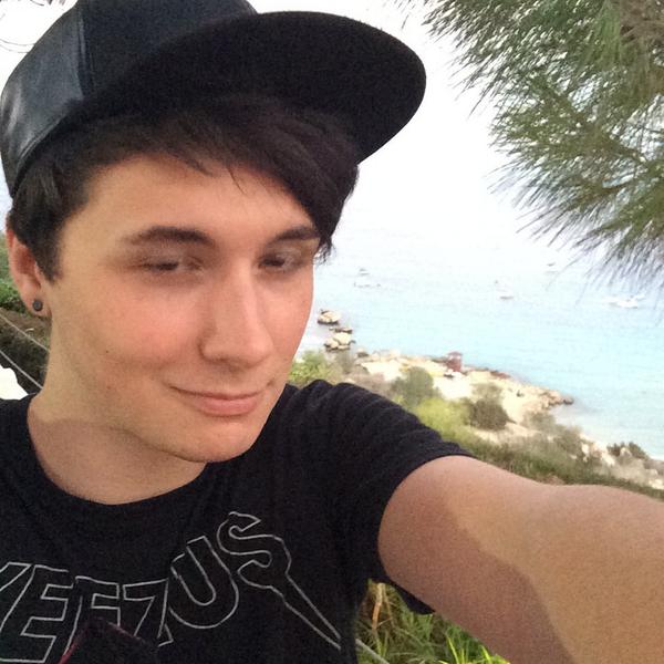 Danisnotonfire Selfies