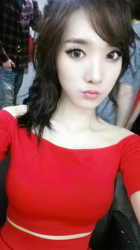 Stellar Minhee Selca