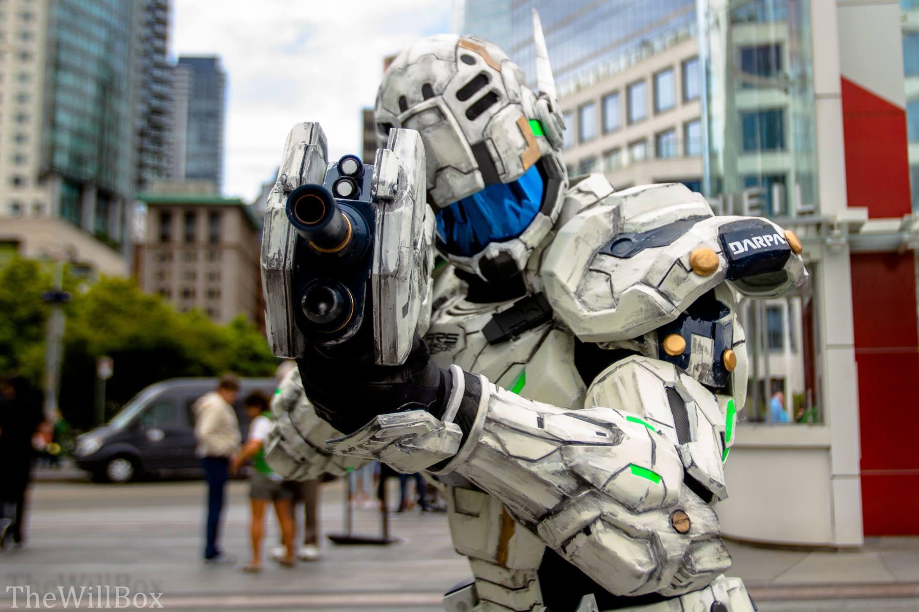 Vanquish Game Suit
