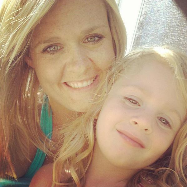 Amy Colley's Instagram, Twitter & Facebook on IDCrawl