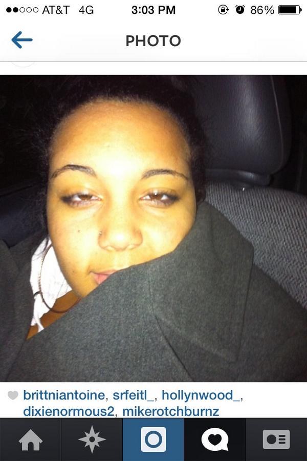 Holly Samuels's Instagram, Twitter & Facebook on IDCrawl