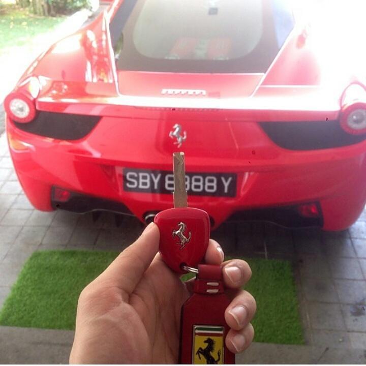 Ferrari 458 Key