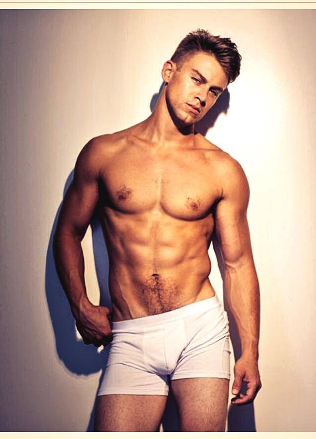 Drew Leighty on Twitter: "Sundays are good days 4 briefs #LongHairDontCare for more from # ...