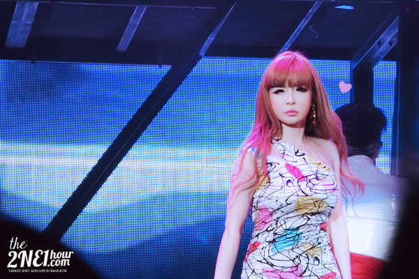 Bom 2ne1 All Or Nothing