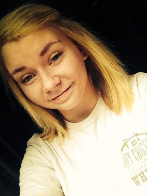 Brittany Shook's Instagram, Twitter & Facebook on IDCrawl