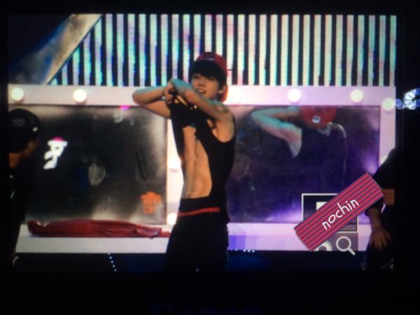 Luhan Abs