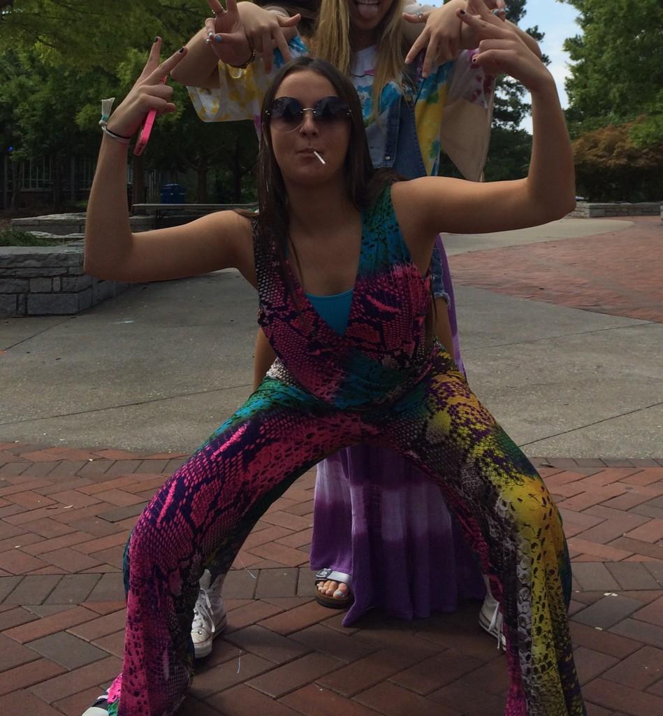evie johnson on Twitter: "Turn up for 60's day @_downtonABBY http://t.co/5ZR8JehviB" / Twitter