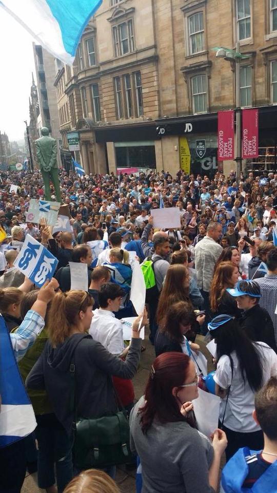 Thousands attend Yes rally in Glasgow - ITV News