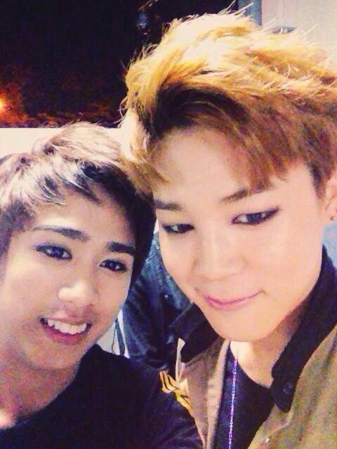 [Picture+Video] BTS with fans [140917]