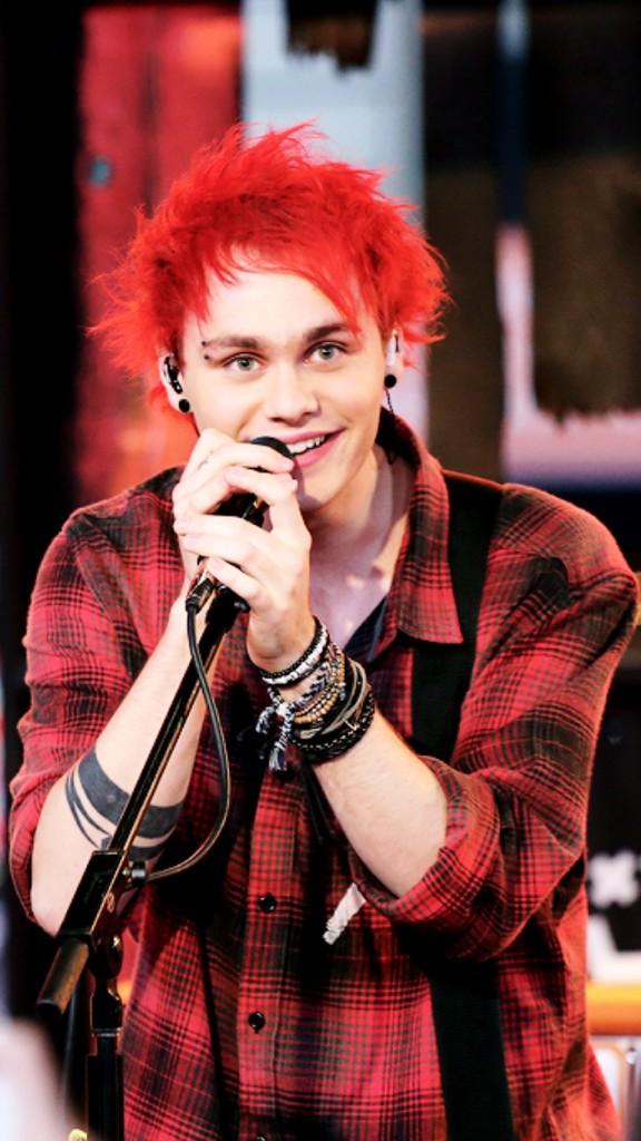 5sos Michael Red Hair