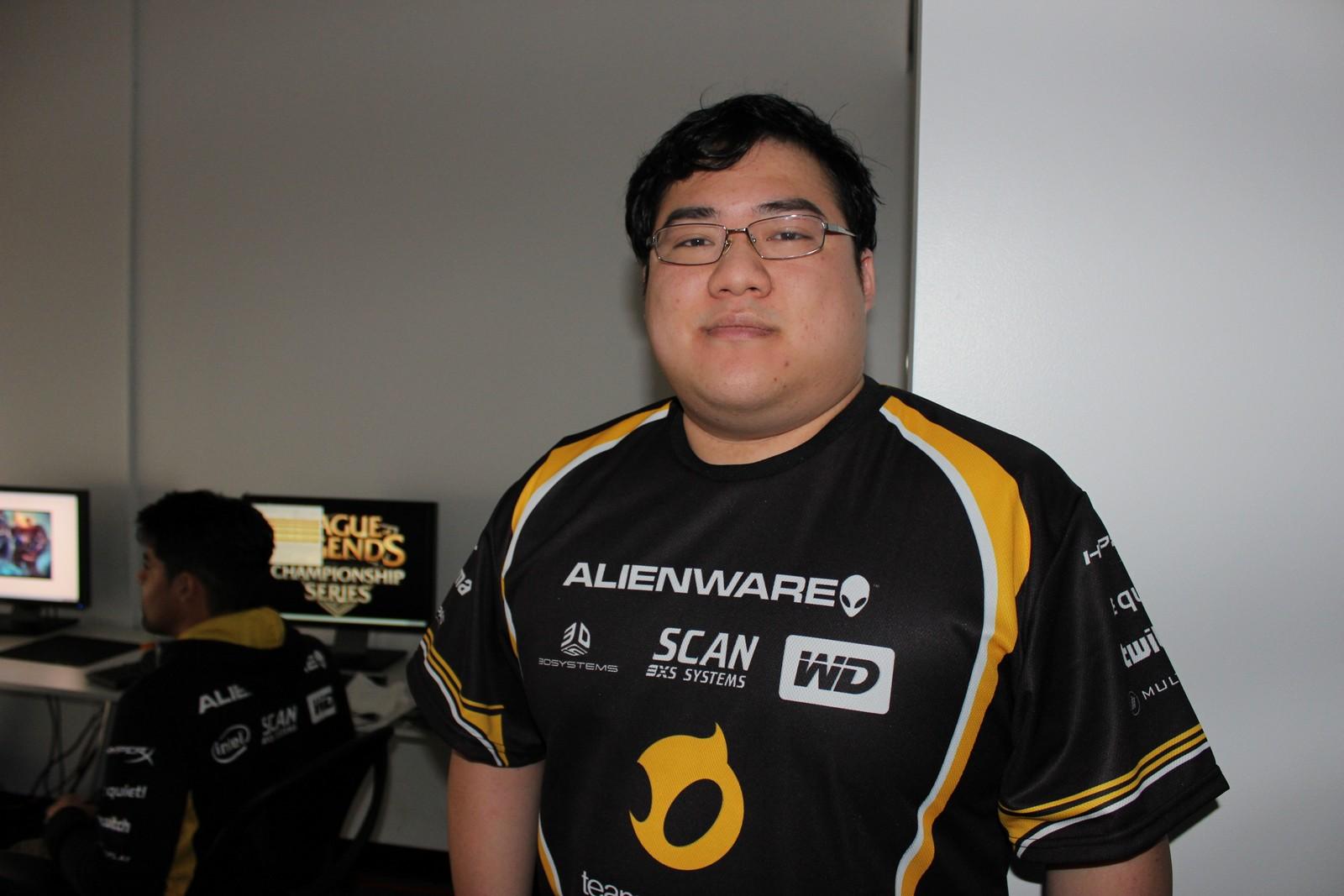 Scarra
