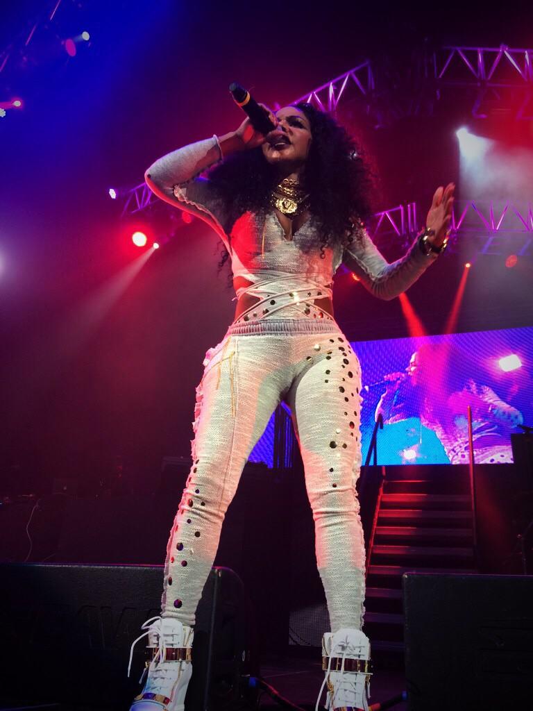 Lil Kim Performs At The Barclays Center Lipstick Alley 5471