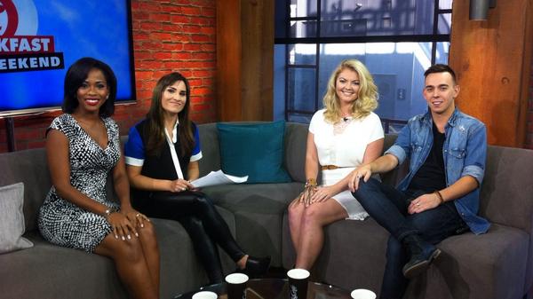 We getting some country love with singer-songwriter Jacelyn_Holmes LIVE ...