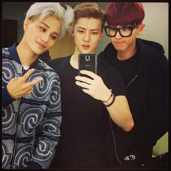 Exo Luhan And Sehun Selca