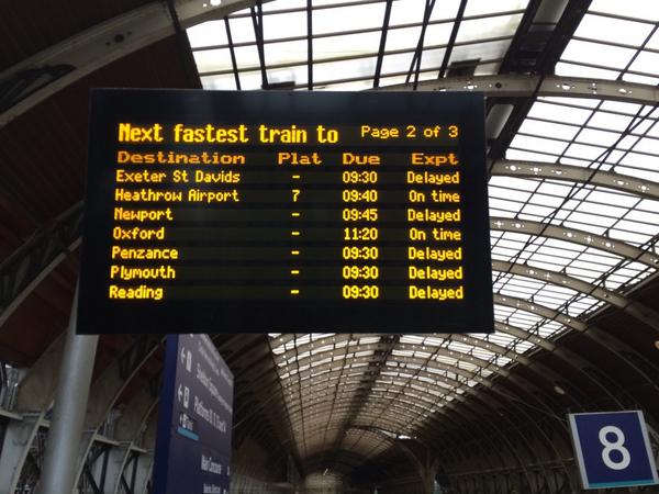 Trains from Reading 'back to normal' after signalling problem - ITV News